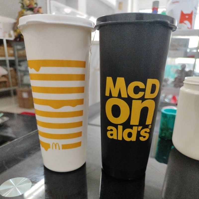Jual Merchandise McD gelas seperti tupperware mcd gelas reusable ...
