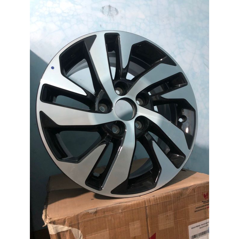 Jual velg serep Rush TRD R16 PCD 5/114 kondisi bekas masih mulus (ori ...