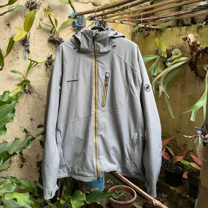 Jual Mammut DRYtech premium snowboard | Shopee Indonesia