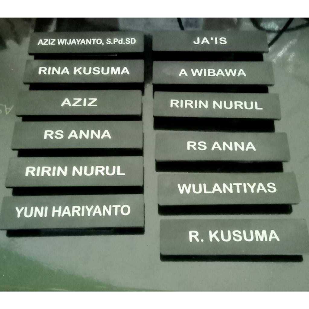Jual SEHARI JADI Name Tag Grafir Gravir Gravier DOFF Laser MURAH ...