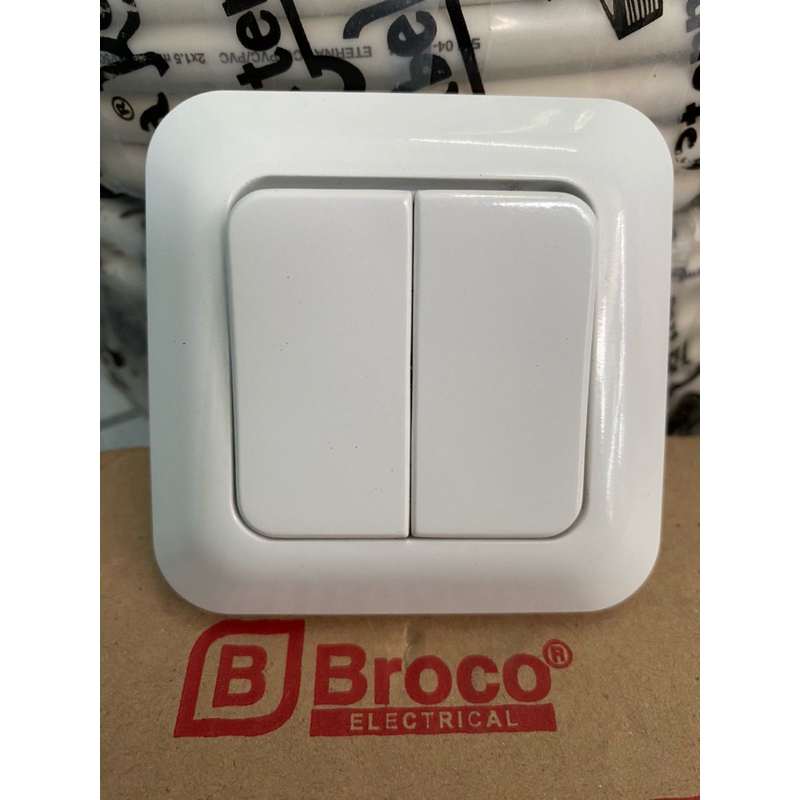 Jual SAKLAR SERI/DOUBLE MERK BROCO TYPE GRACIO WARNA PUTIH | Shopee ...