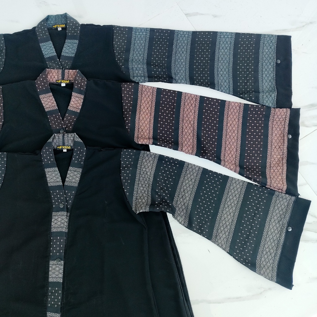 Jual Abaya Malika 2 Look Bisa Jadi Outer Full Kancing Bahan Jettblack ...