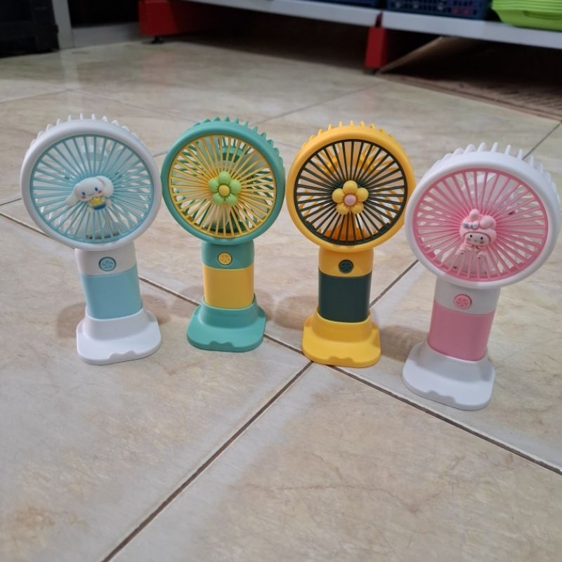 Jual Kipas angin Genggam mini portable/Kipas angin mini usb | Shopee ...
