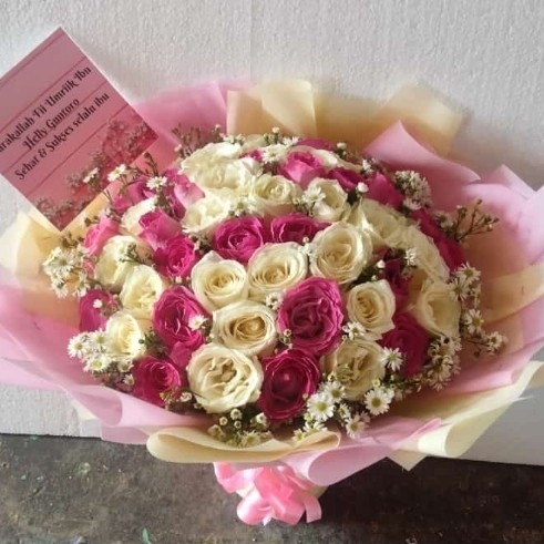 Jual Fresh Flowers Bucket Bunga/Handbouqet Mawar Asli | Shopee Indonesia