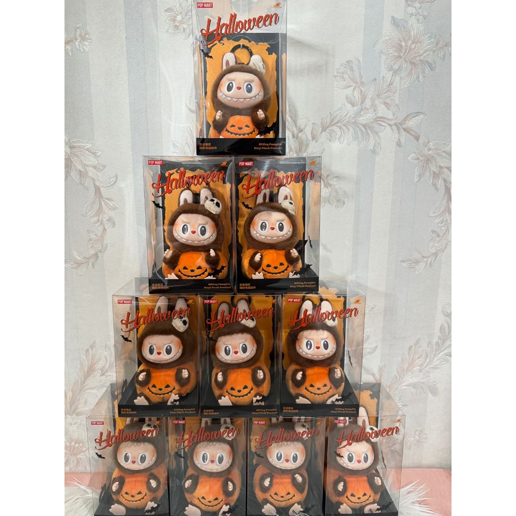 Jual Labubu Halloween Sitting Pumpkin - Original Pop Mart Collectible ...