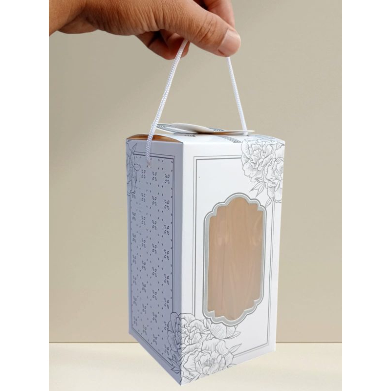 Jual (50pcs) Box Kemasan Gelas Souvenir ukuran 8,5x8,5x16 cm | Shopee ...