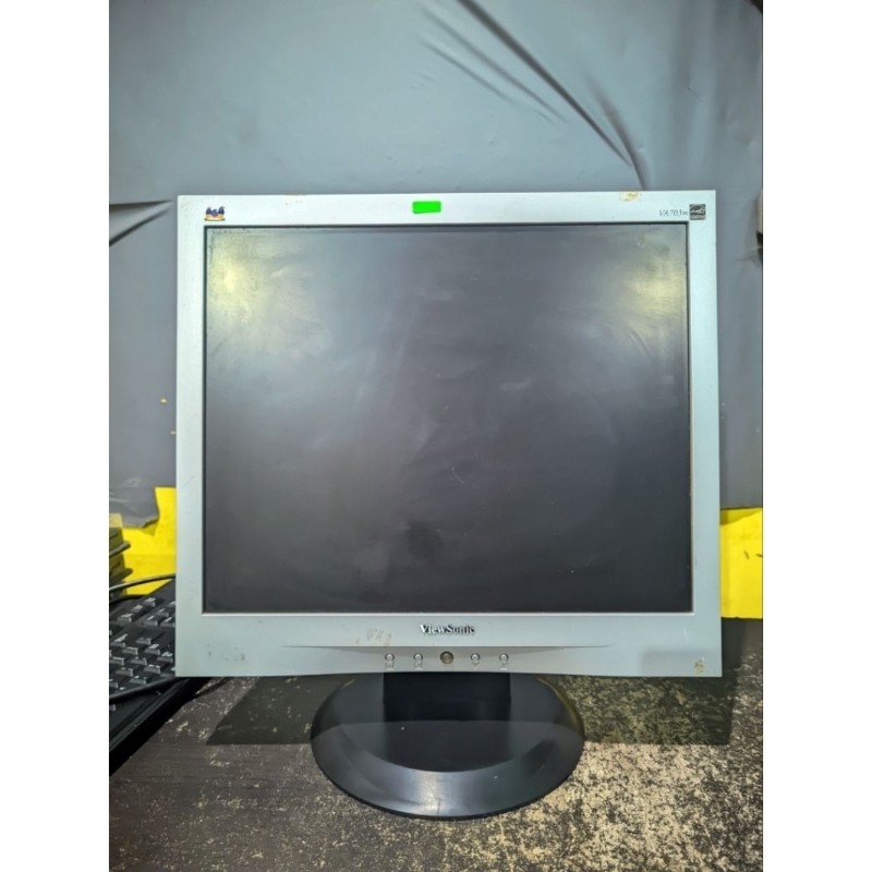 Jual LCD Monitor PC CCTV Komputer 17 inch Square Kotak Normal & Minus ...