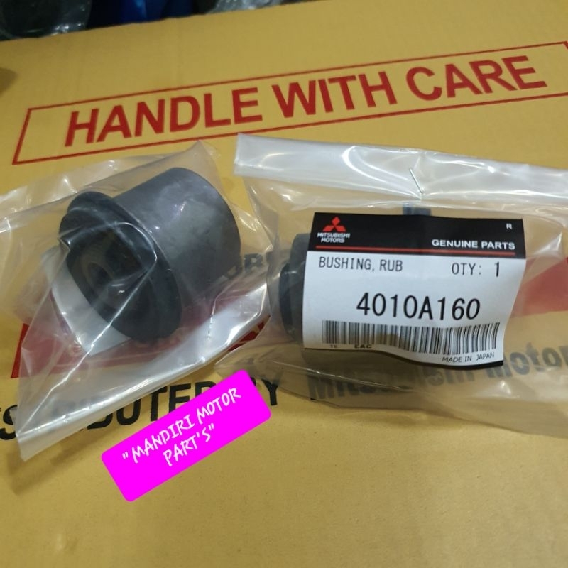 Jual BUSHING UPPER ARM/BUSHING SAYAP ATAS ALL PAJERO SPORT DAKAR/ALL ...