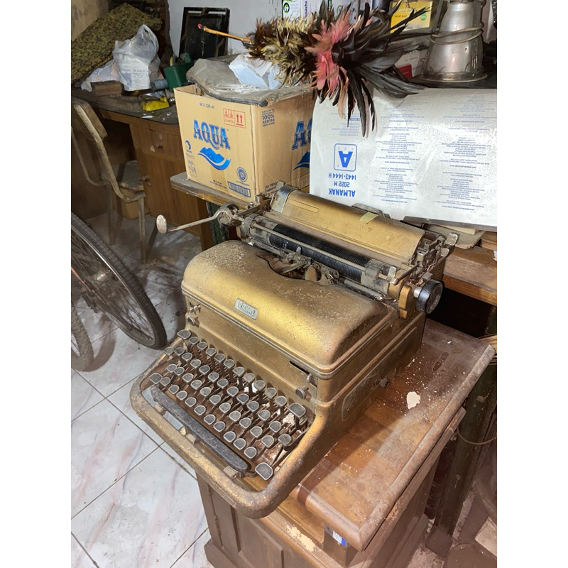 Jual Mesin Ketik Royal Antik | Shopee Indonesia