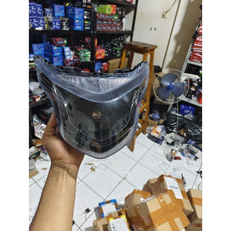 Jual Reflektor lampu depan castem fuul hitam Beat pop hitam | Shopee ...