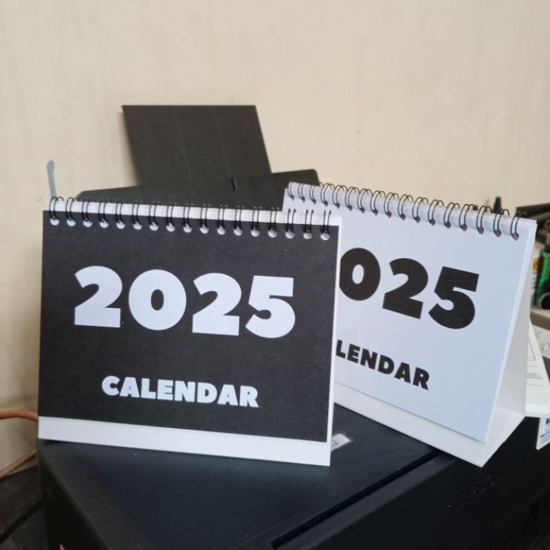Jual [Ideal Size] Kalender 2025 [15 x 10,5 Cm] Kalender Meja Kantor ...