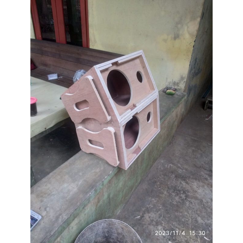 Jual box speaker miniatur line array 8 inch | Shopee Indonesia