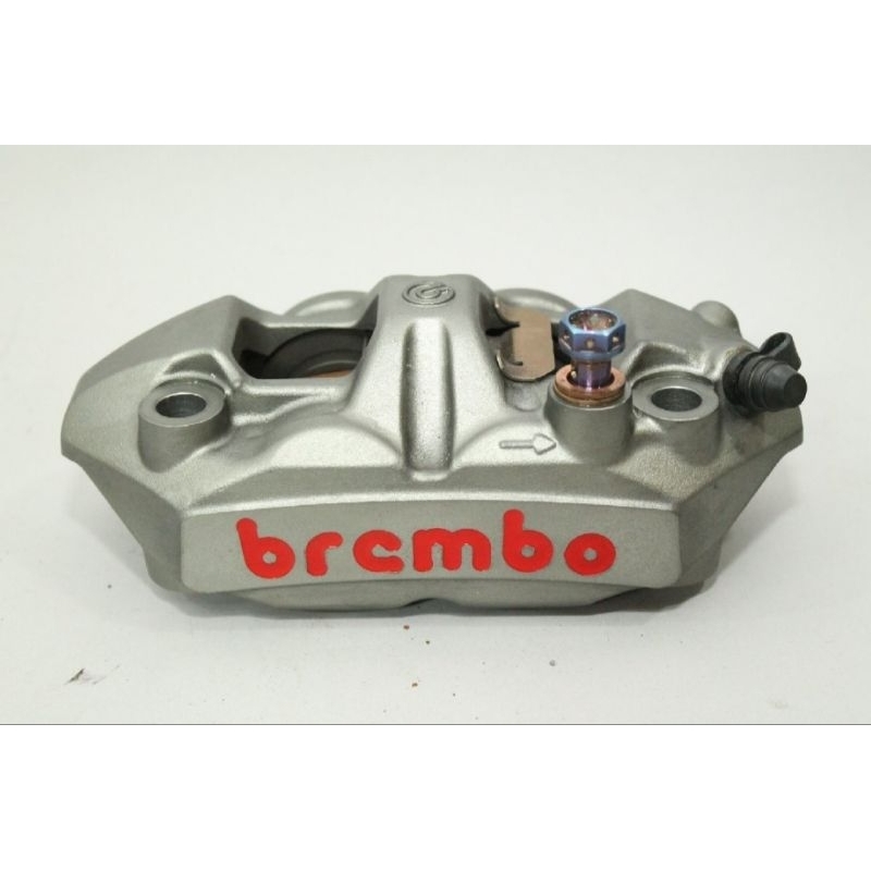 Jual kaliper Brembo M4 pitch 108mm(kanan) | Shopee Indonesia