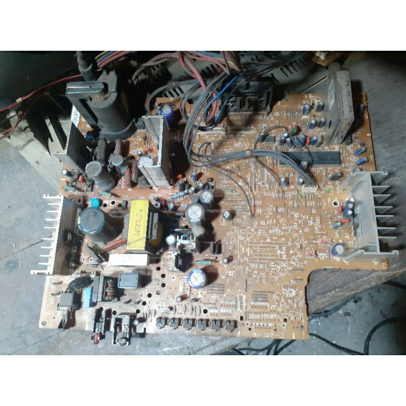 Jual mesin tv tabung LG 21 inch ultra slim non ew | Shopee Indonesia