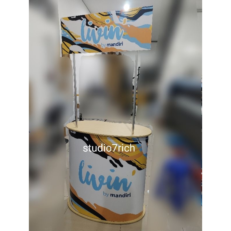 Jual cetak pop up table Booth polycounter curve boot event portable ...