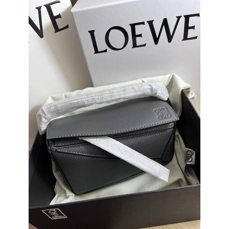 Jual Loewe Mini Puzzle Old Version GREY | Shopee Indonesia