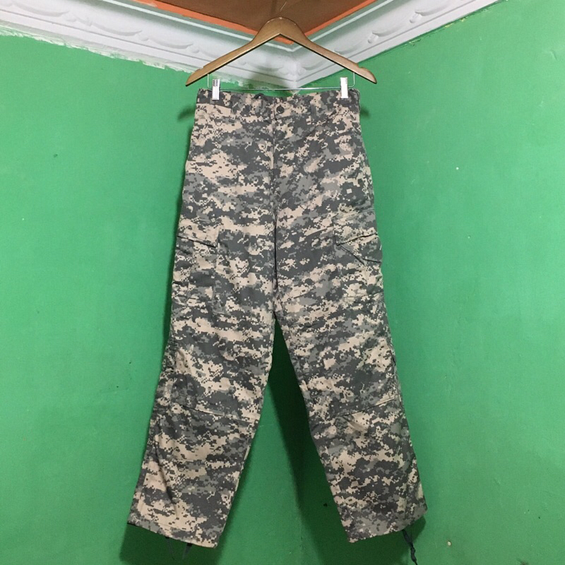 Jual Millitary Issue Digital Camo Cargo Pants | Shopee Indonesia