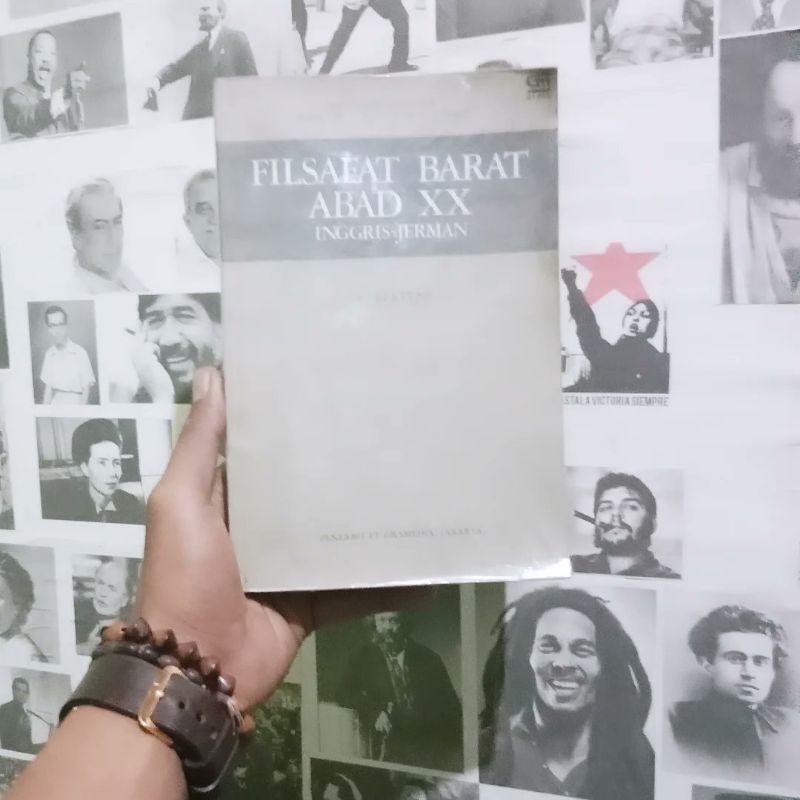 Jual K. Bertens Panorama Filsafat Modern | Filsafat Barat Kontemporer ...