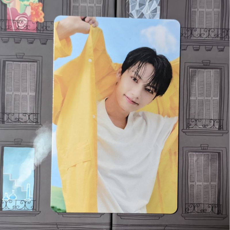 Jual PHOTOCARD SEVENTEEN JUN | PC OFFICIAL SEVENTEENTH HEAVEN CARAT VERSION | Shopee Indonesia