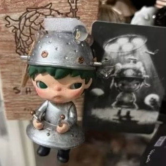 Jual Pop Mart Hirono Shelter Series : Alien | Shopee Indonesia