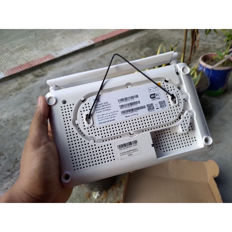 Jual ZTE F670L DUAL BAND 5GHZ | Shopee Indonesia