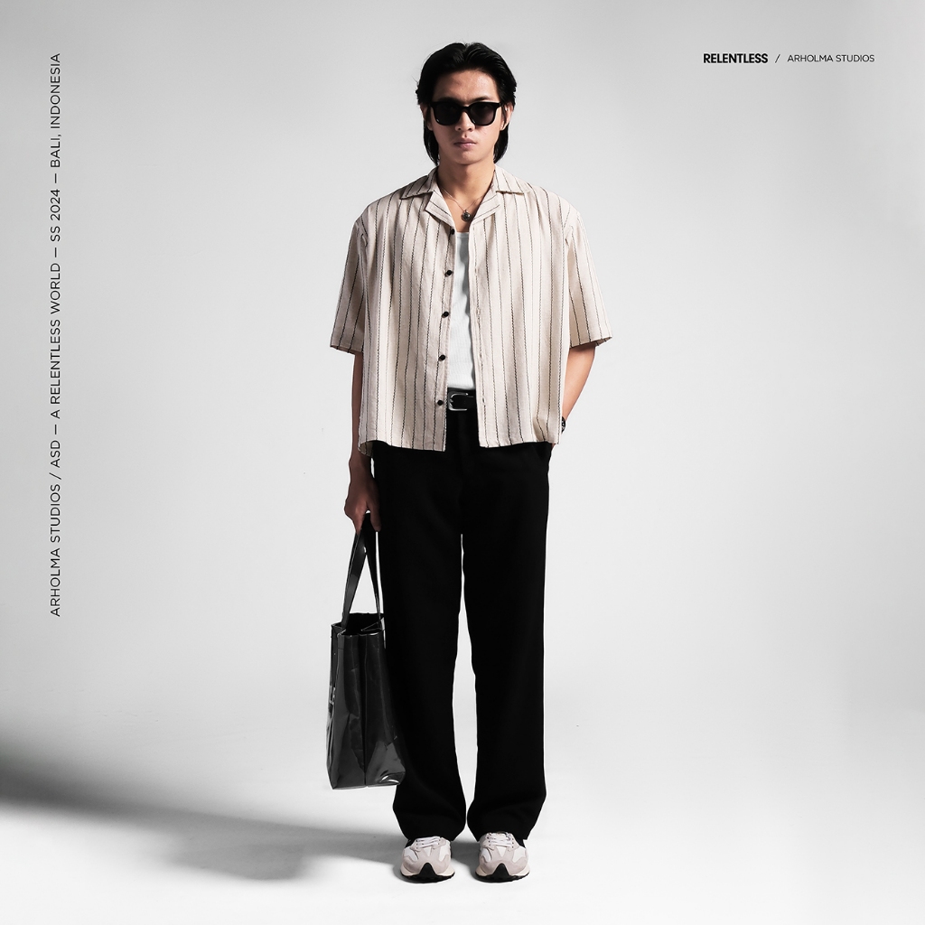 Jual Arholma Studios - Boxy Shirt 'Jayson' Off White | Shopee Indonesia