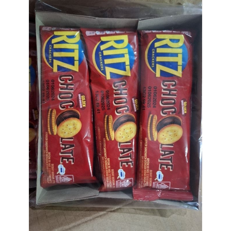 Jual RITZ SANDWICH COKLAT 27gram/RIT COKELAT SANDWICH 1 BOX ISI 12 ...