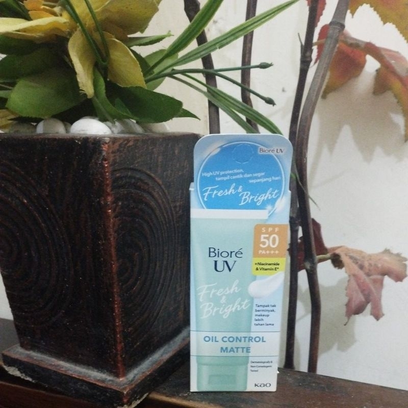 Jual biore uv 15g, 30 g | Shopee Indonesia