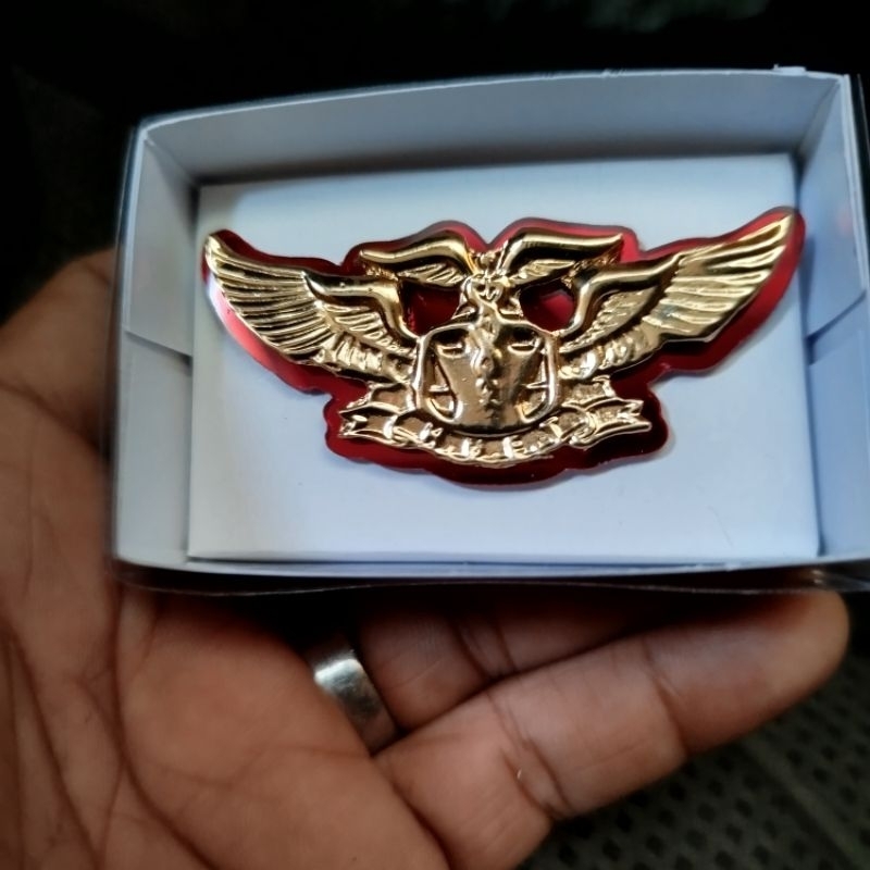Jual brevet wing pin huet tni au dasar akrilik mika | Shopee Indonesia
