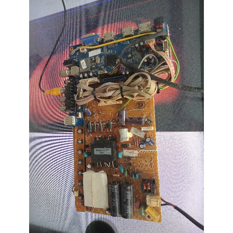 Jual MEANBOARD POLYTRON PLD32T1500 NORMAL PSU DAN MEANBOARD | Shopee ...