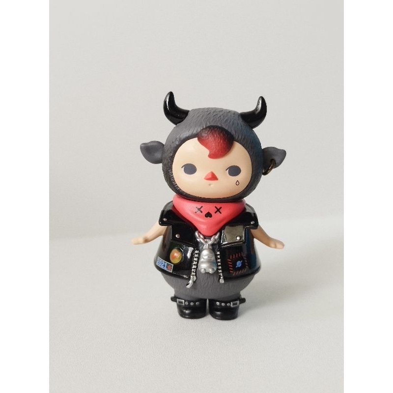 Jual Pop Mart Pucky Milk Babies - Punk Calf by Popmart | Shopee Indonesia