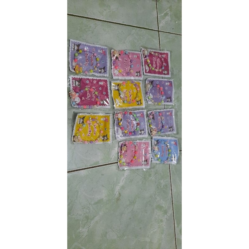 Jual MAINAN ANAK SERBA HARGA RP 2000 (1PCS) | Shopee Indonesia