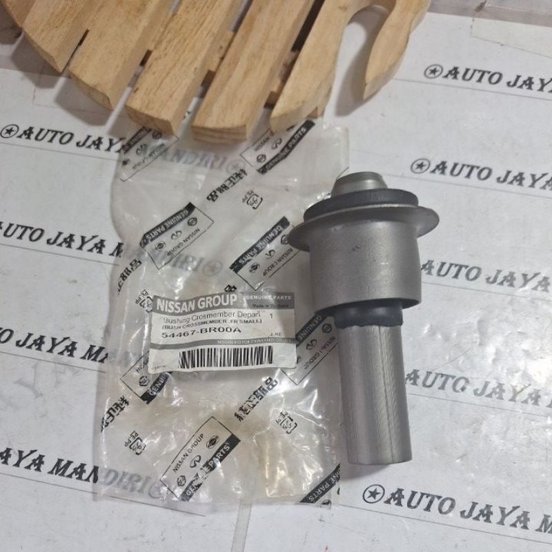 Jual Bushing cros cross kros member depan kecil Nissan Juke Xtrail ...