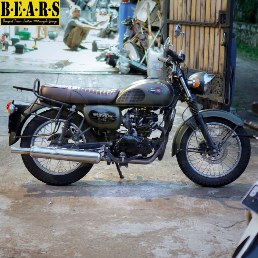 Jual Spakbor Custom Kawasaki W175 Model Clasic Royal Enfield PnP ...