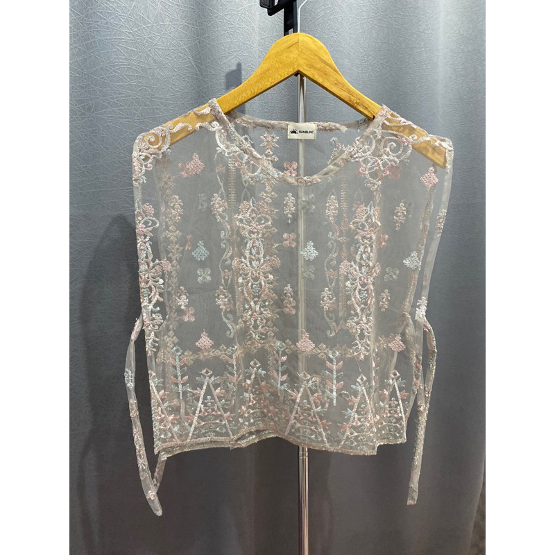Jual Millie vest organza / vest brukat bunga etnik | Shopee Indonesia