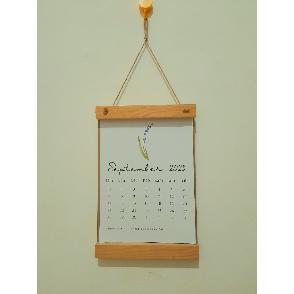 Jual Kalender Gantung 2025 Estetik | Shopee Indonesia