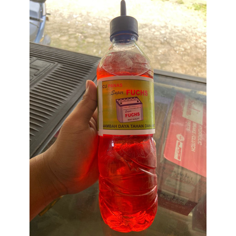 Jual air accu merah ,air aki merah (panas) 600ml | Shopee Indonesia