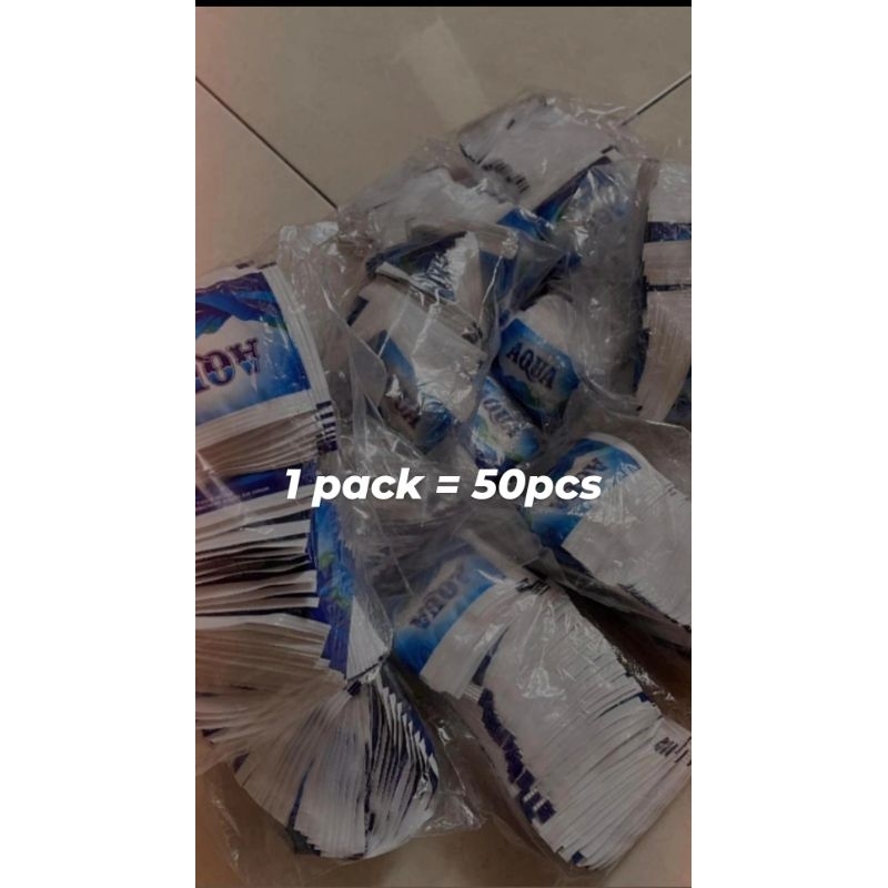 Jual Tissue Galon Asli Aqua ( 1 pack isi 50pcs ) untuk pembersih Galon ...