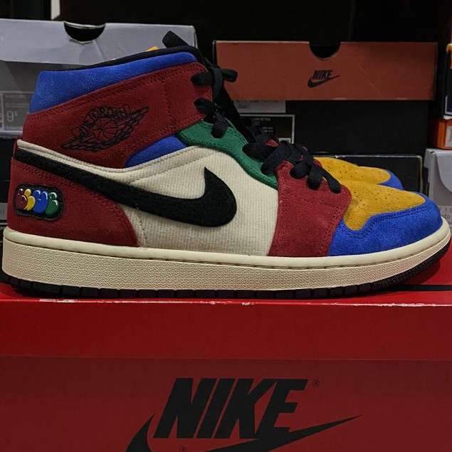 Jual AIR JORDAN 1 MID FEARLESS BLUE THE GREAT | Shopee Indonesia