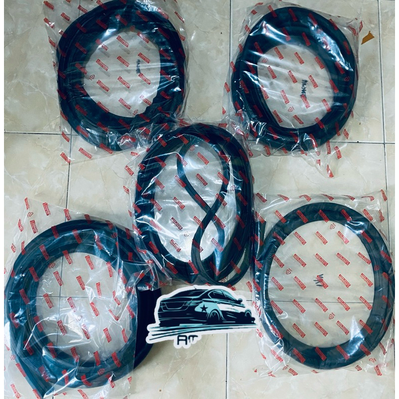 Jual Karet balon peredam pintu Gran max Luxio blinvan Original | Shopee ...