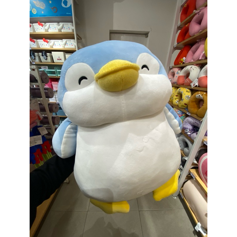 Jual Miniso big toy standing penguin / boneka jumbo lucu pinguin ...