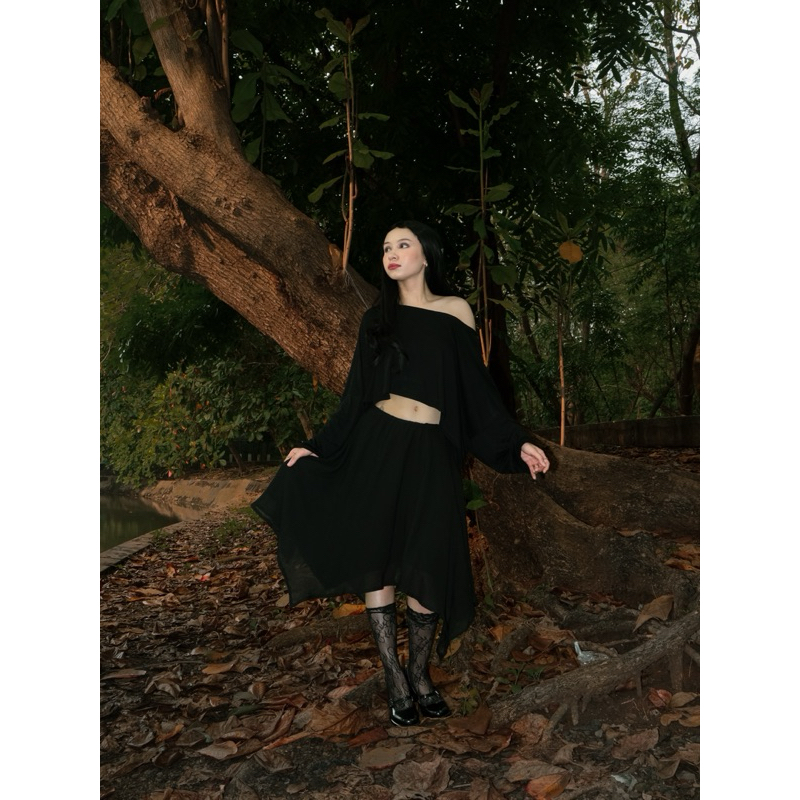 Jual Wear Sarey - Sadie Asymmetric Skirt - Rok Asimetris Wanita Y2K ...