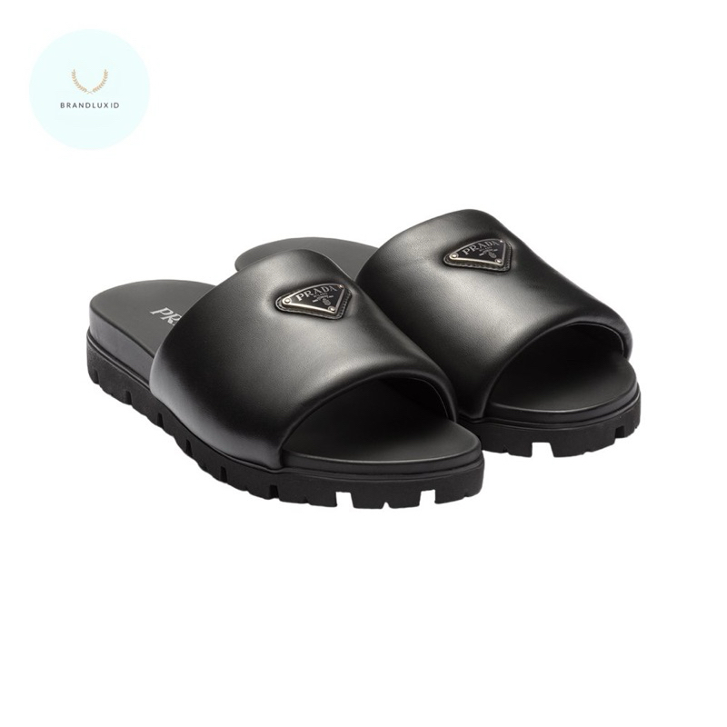 Jual Prada Enameled Logo Padded Nappa Slides Black | Shopee Indonesia