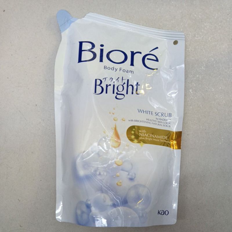 Jual biore BW white scrub 380ml expt 2028 | Shopee Indonesia