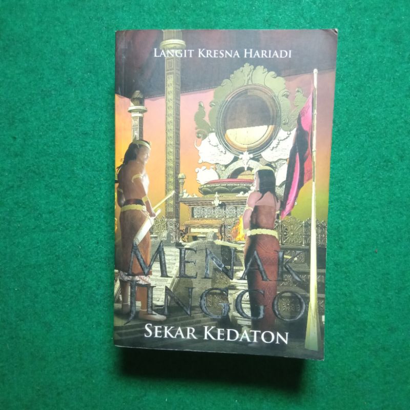 Jual Novel Menak Jinggo Sekar Kedaton - Langit Kresna Hariadi | Shopee Indonesia