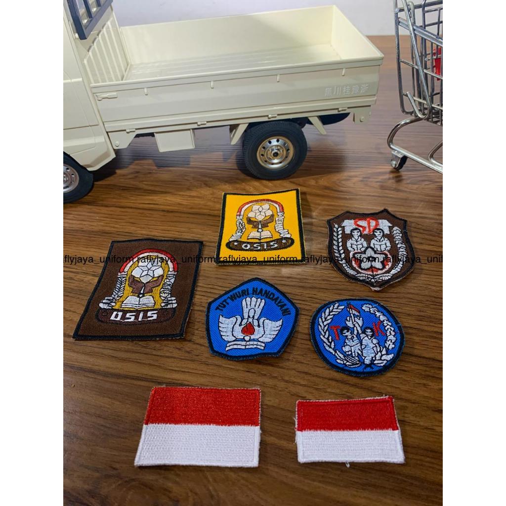 Jual Bet Badge Osis SMP SMA SD - Tutwuri Handayani - TK - Bet Bendera ...