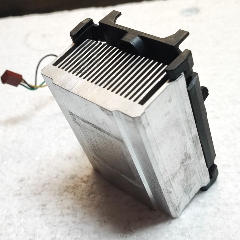 Jual Heatsink kipas blower 12VDC ex CPU | Shopee Indonesia