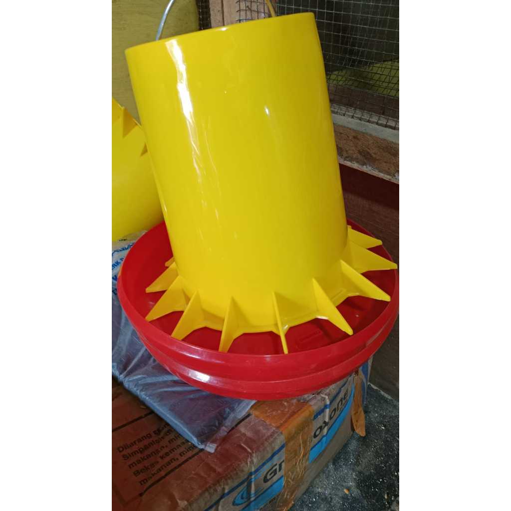 Jual multi feeder tempat makan ayam / tempat ransum ayam kapasitas 5kg | Shopee Indonesia