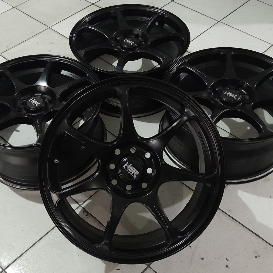 Jual Velg seken racing hsr r17 type sebunsuta ring 17 baut 4 buat jazz brio sigra mobilio vios ...