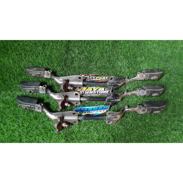 Jual Footstep depan honda megapro monoshock set pangkon standart ...